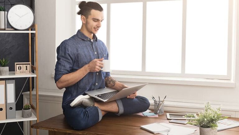 5 BENEFITS OF MAINTAINING GOOD POSTURE - Popular Vedic Science