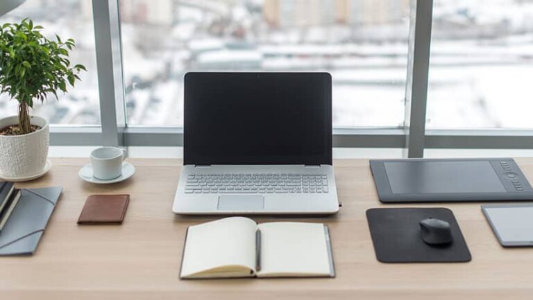 HOW TO DECLUTTER YOUR WORKSPACE - Popular Vedic Science