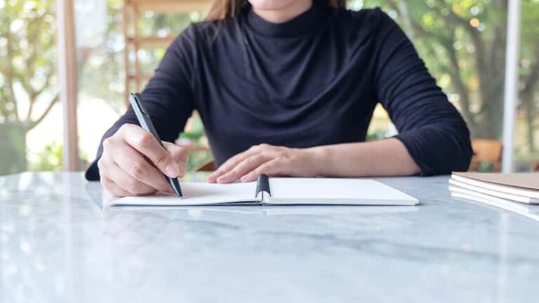 4 REASONS TO START A WORK JOURNAL - Popular Vedic Science